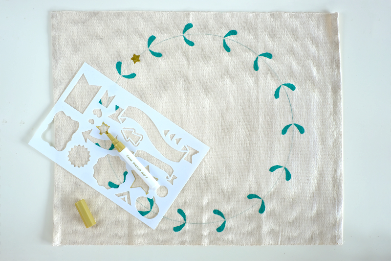 Weihnachtlihe-platzsets-Step3 | dekotopia